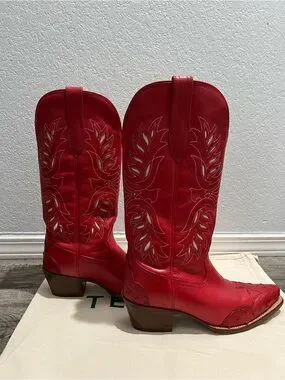 Tecovas | Shoes | Tecovas Annie Eagle Barn Red | Poshmark